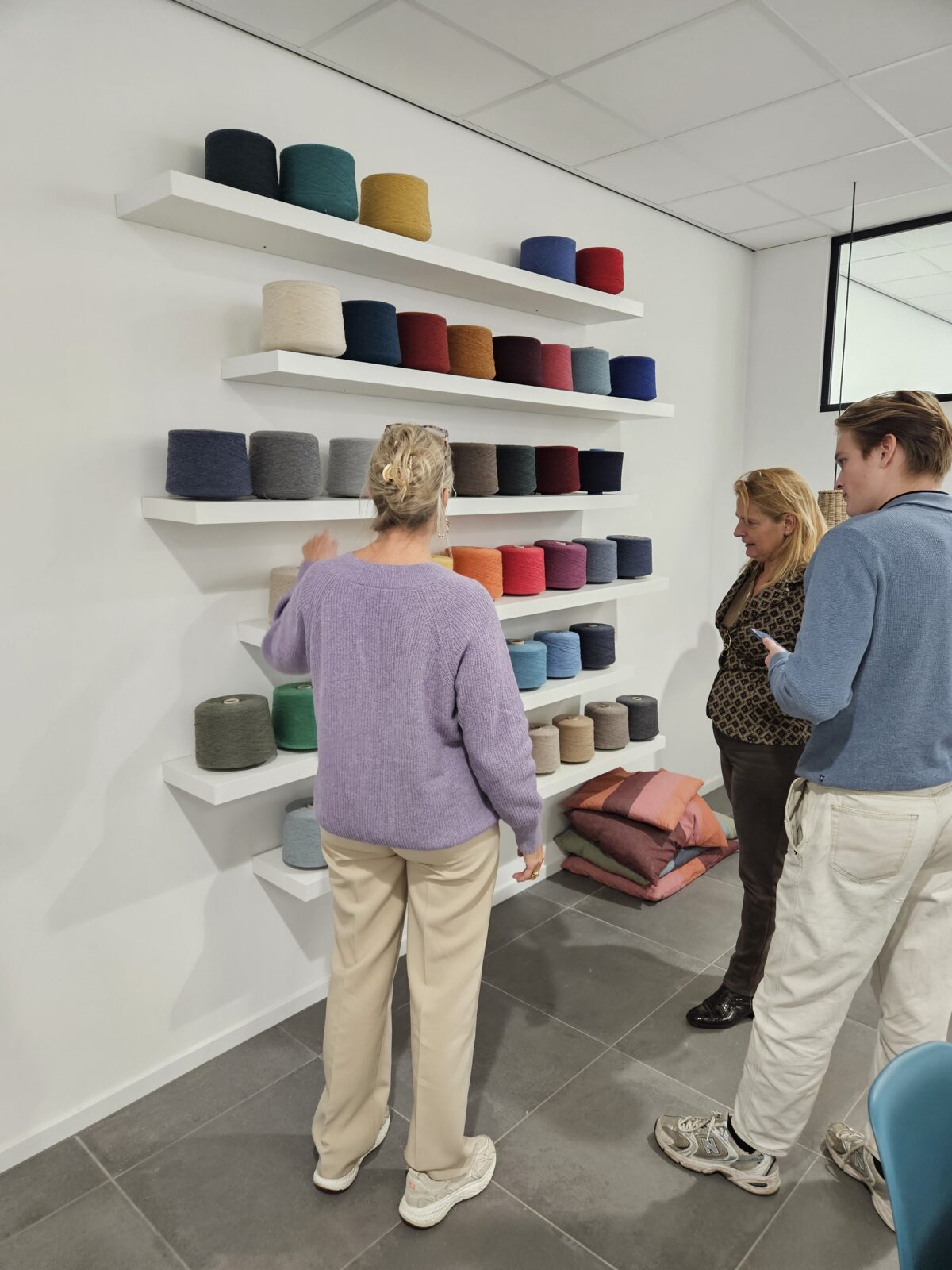 Werkbezoek Europarlementariër in teken van circulair textiel ...
